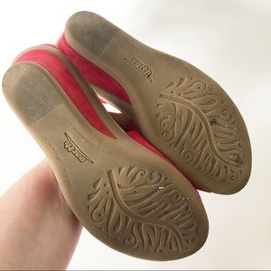 Earth | Shoes | Earth Bright Red Suede Caper Wedge Tstrap Sandal | Poshmark